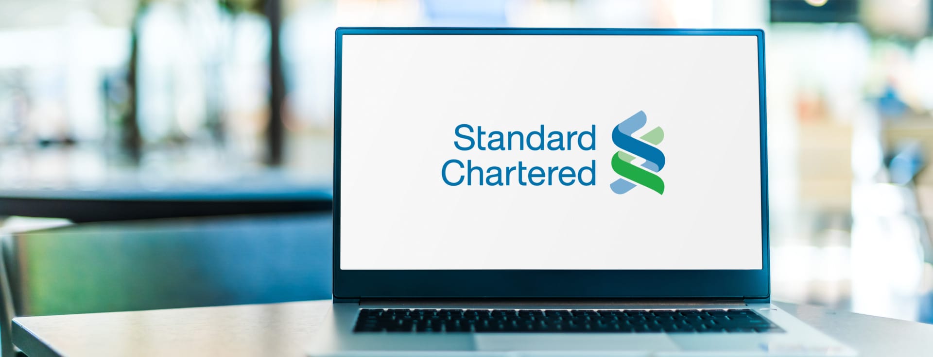 Standard Chartered Upgrades Year-End Outlook with Bullish Bitcoin Forecast