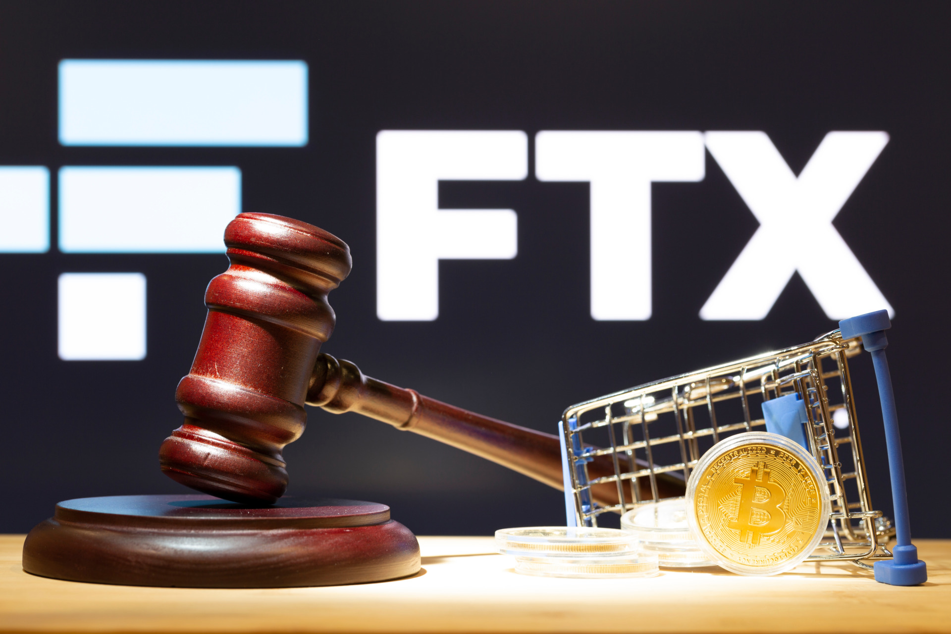 SEC Eyes Challenge to FTX’s Stablecoin Repayment Plan, Drawing Industry ...