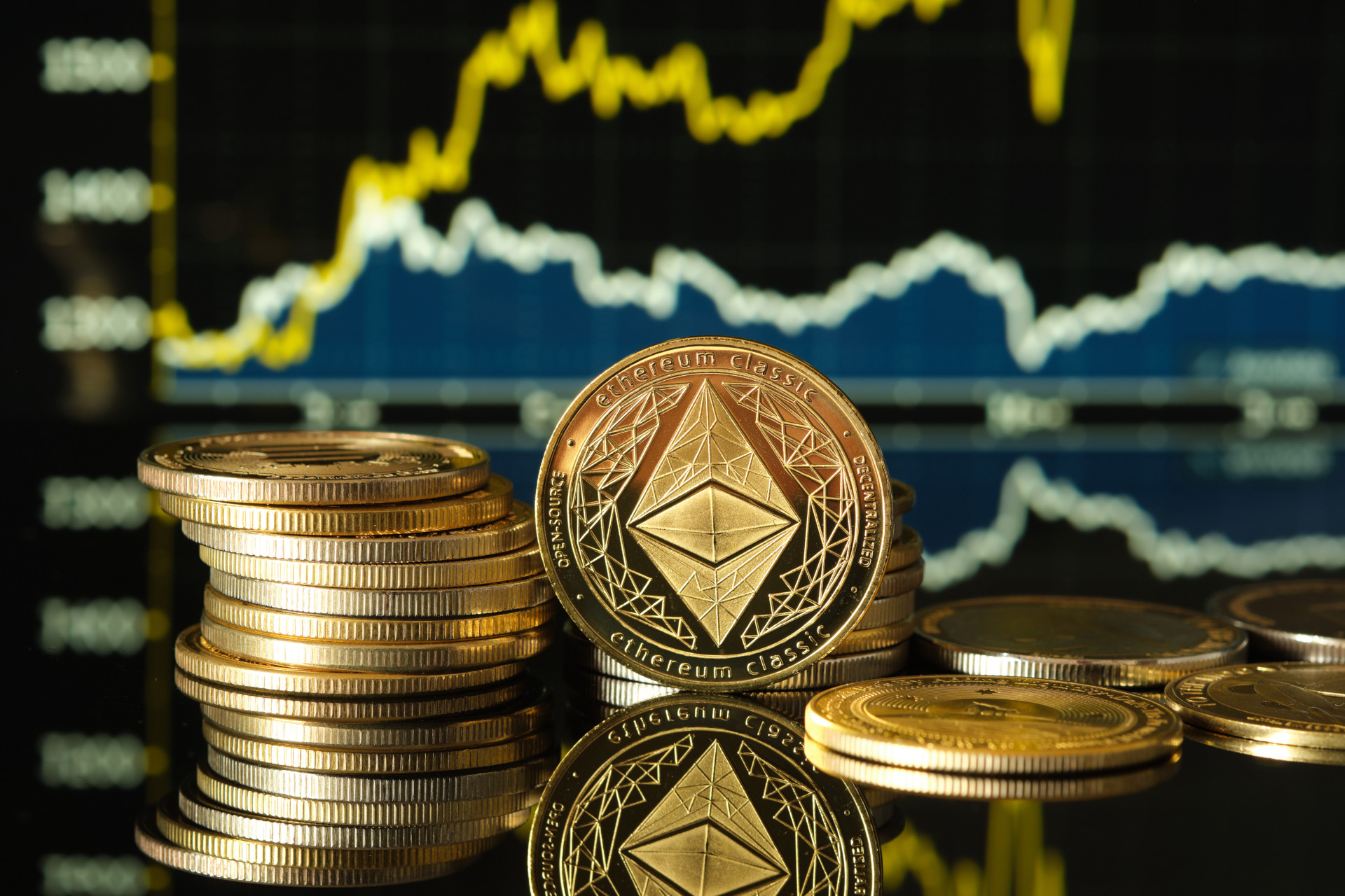 Fundstrat Sees Ether as Decade’s Top Trade, Predicts Surge to $15K by ...
