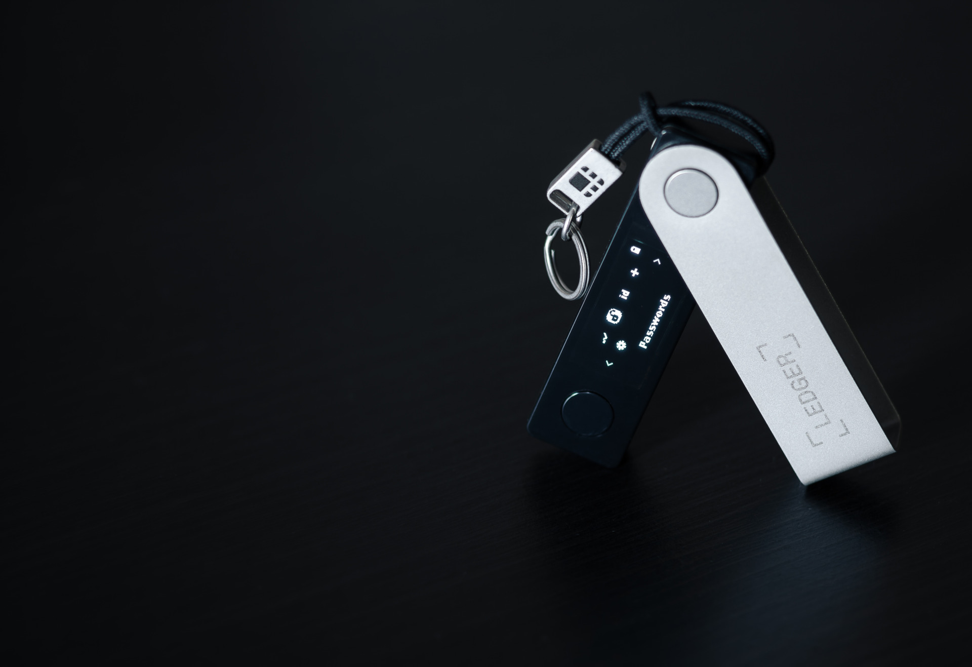 Rugby Legends Team Up with Ledger to Tackle Crypto Security in Australia